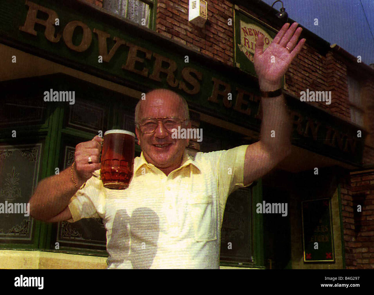 Roy Barraclough Actor plays Alec Gilroy in Coronation Street Stock ...