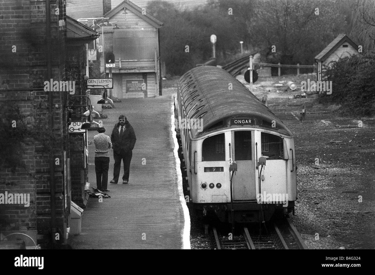 Epping station hi-res stock photography and images - Alamy Epping station hi-res stock photography and images - Alamy