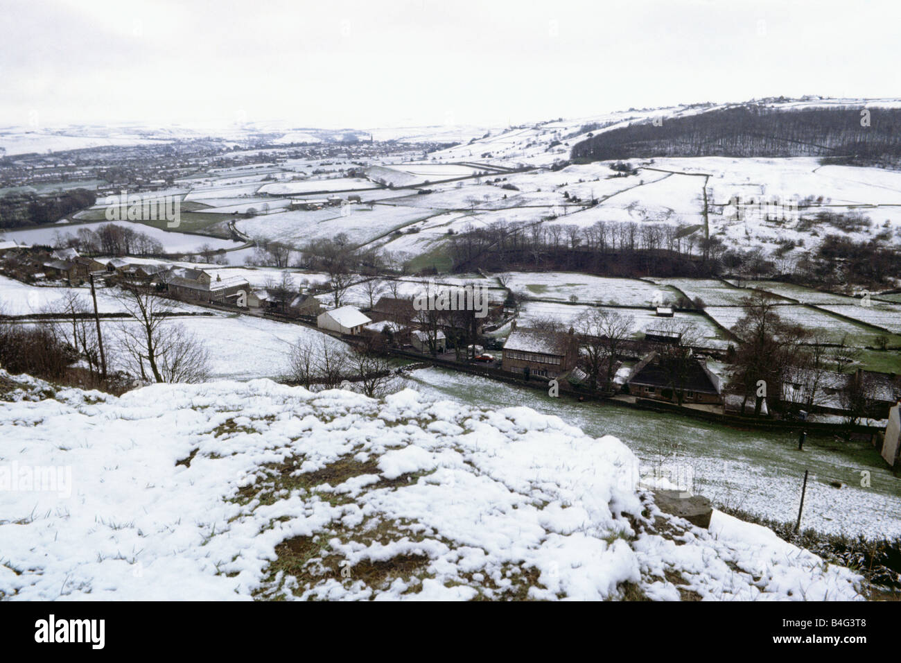 Snow scene in Huddersfield, Yorkshire Stock Photo - Alamy