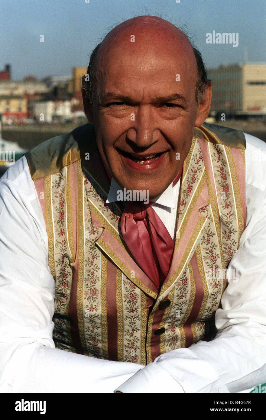 Bernard Bresslaw Actor Stock Photo - Alamy