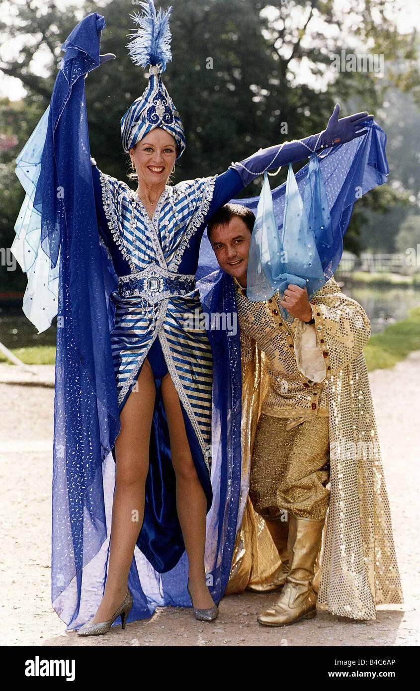 Karl Howman Actor with Actress Lisa Goddard Stock Photo - Alamy