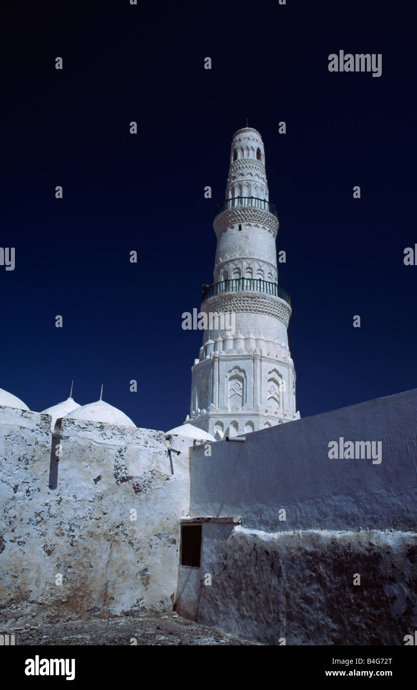 Mosque at Al Mokha, Yemen Stock Photo - Alamy