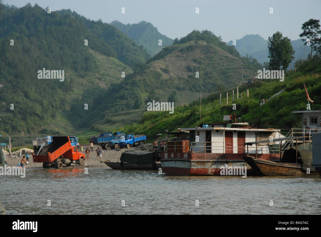 A scene along the Wu River in rural Chongqing Municipality, China Stock ...