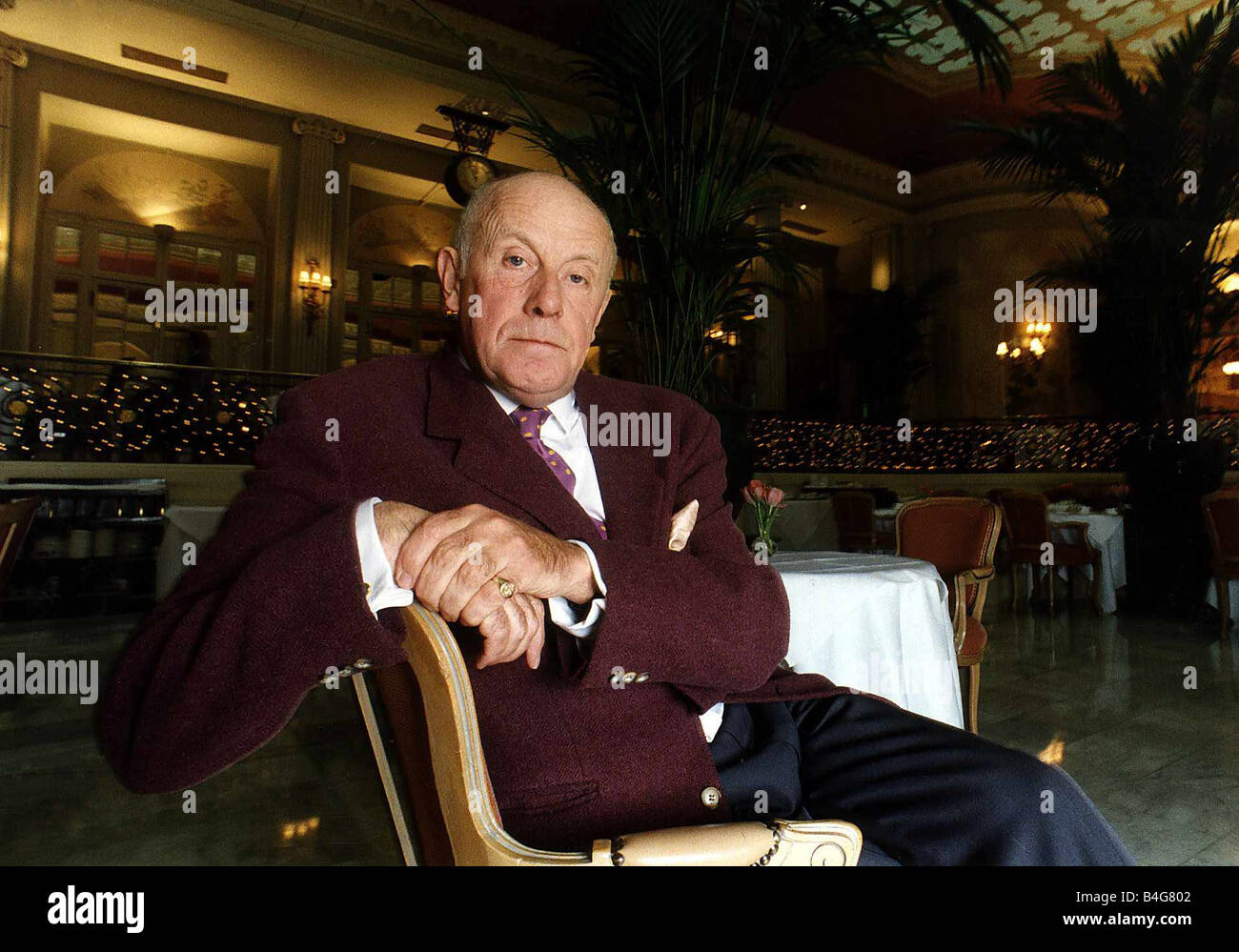 Richard wilson actor hi-res stock photography and images - Alamy