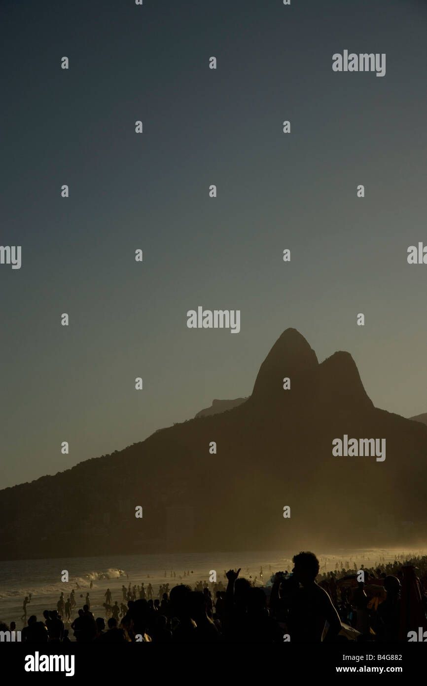 Lit brothers hi-res stock photography and images - Alamy