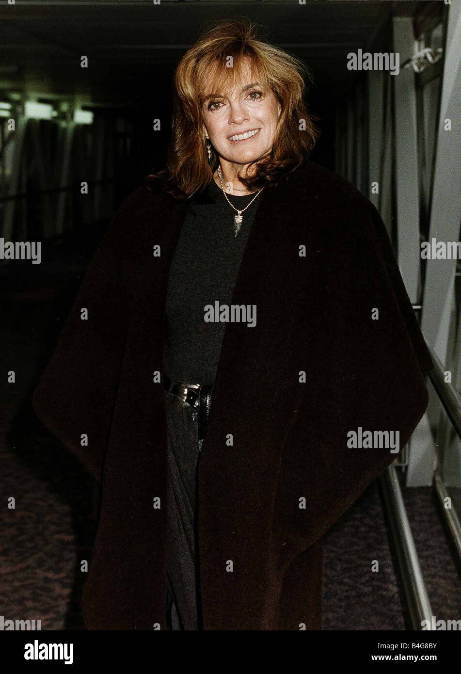 Linda gray hi-res stock photography and images - Alamy