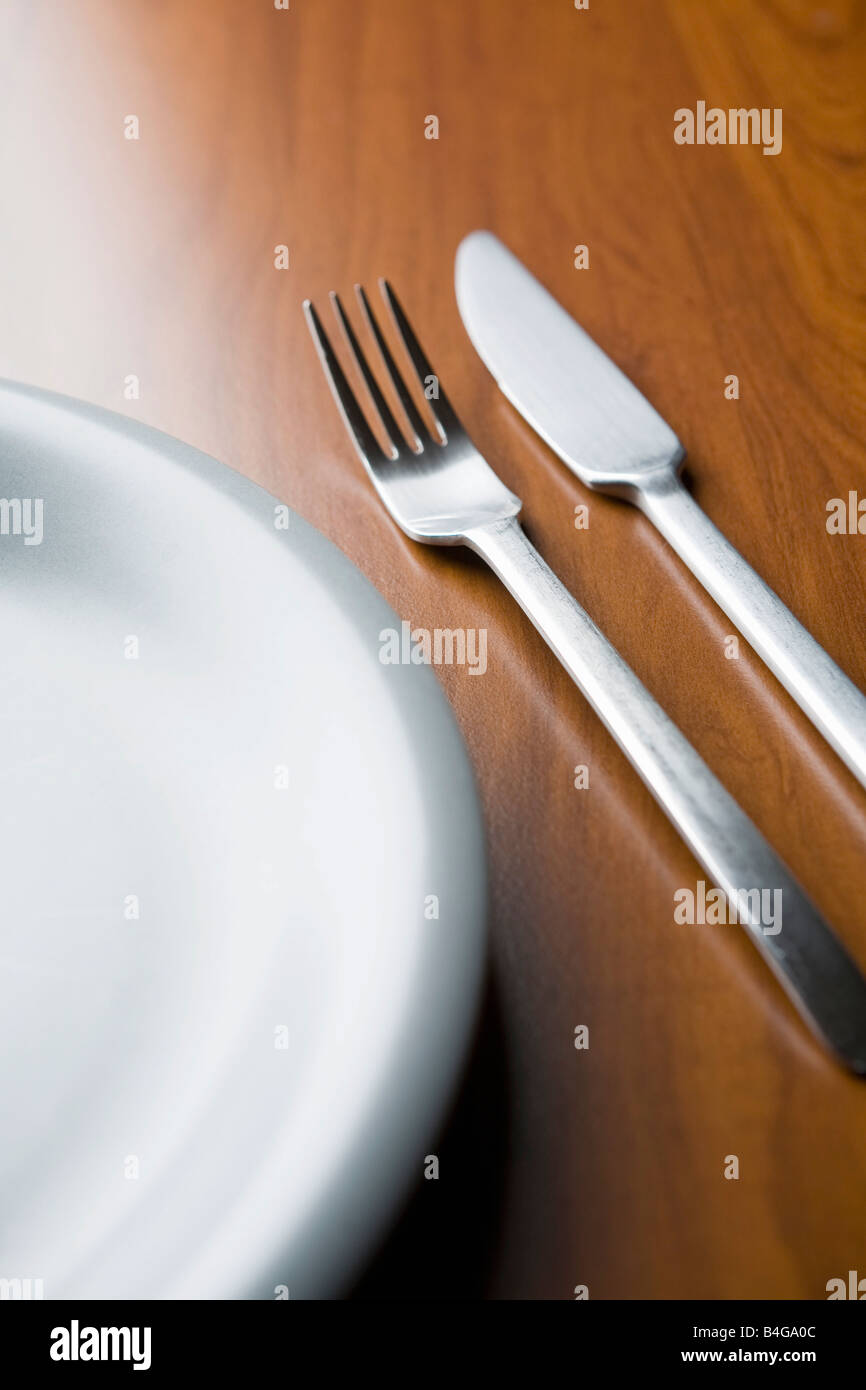Full plate empty plate hi-res stock photography and images - Alamy