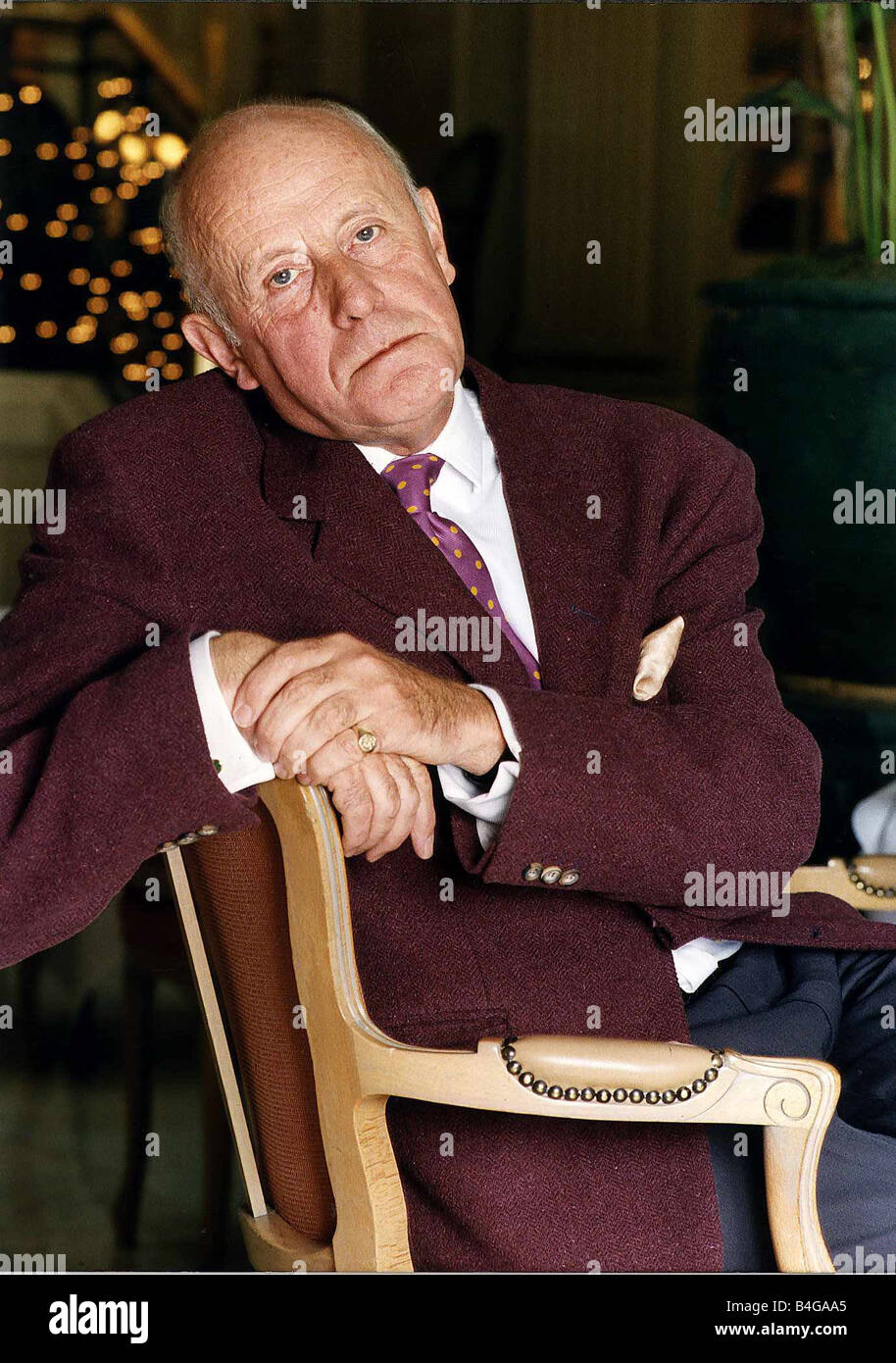 Richard wilson who plays victor hi-res stock photography and images - Alamy