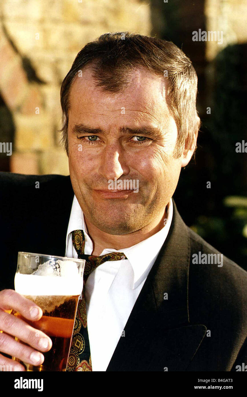 Christopher Ellison actor drinking a pint of beer Stock Photo - Alamy