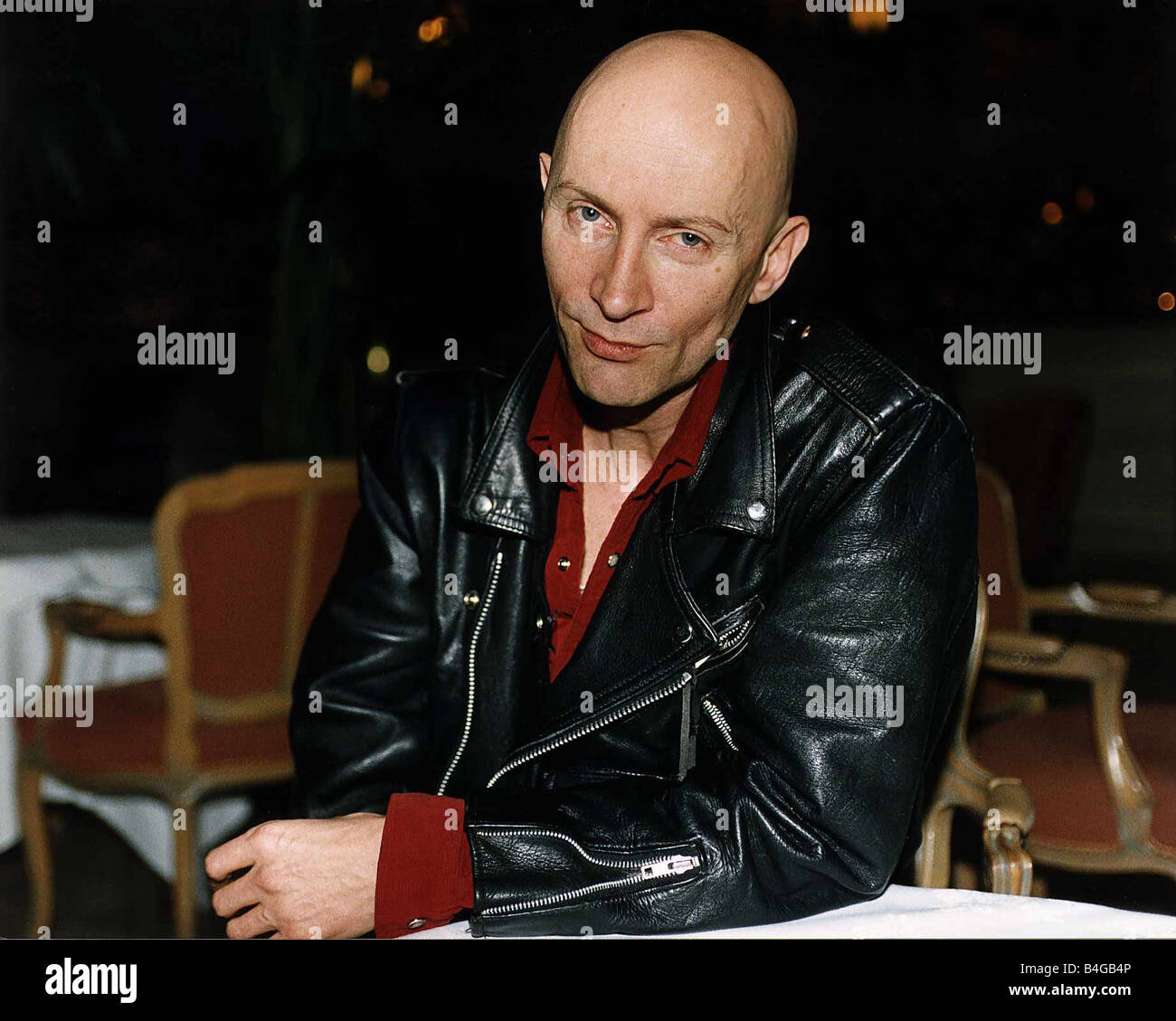 Richard o'brien rocky horror hi-res stock photography and images - Alamy