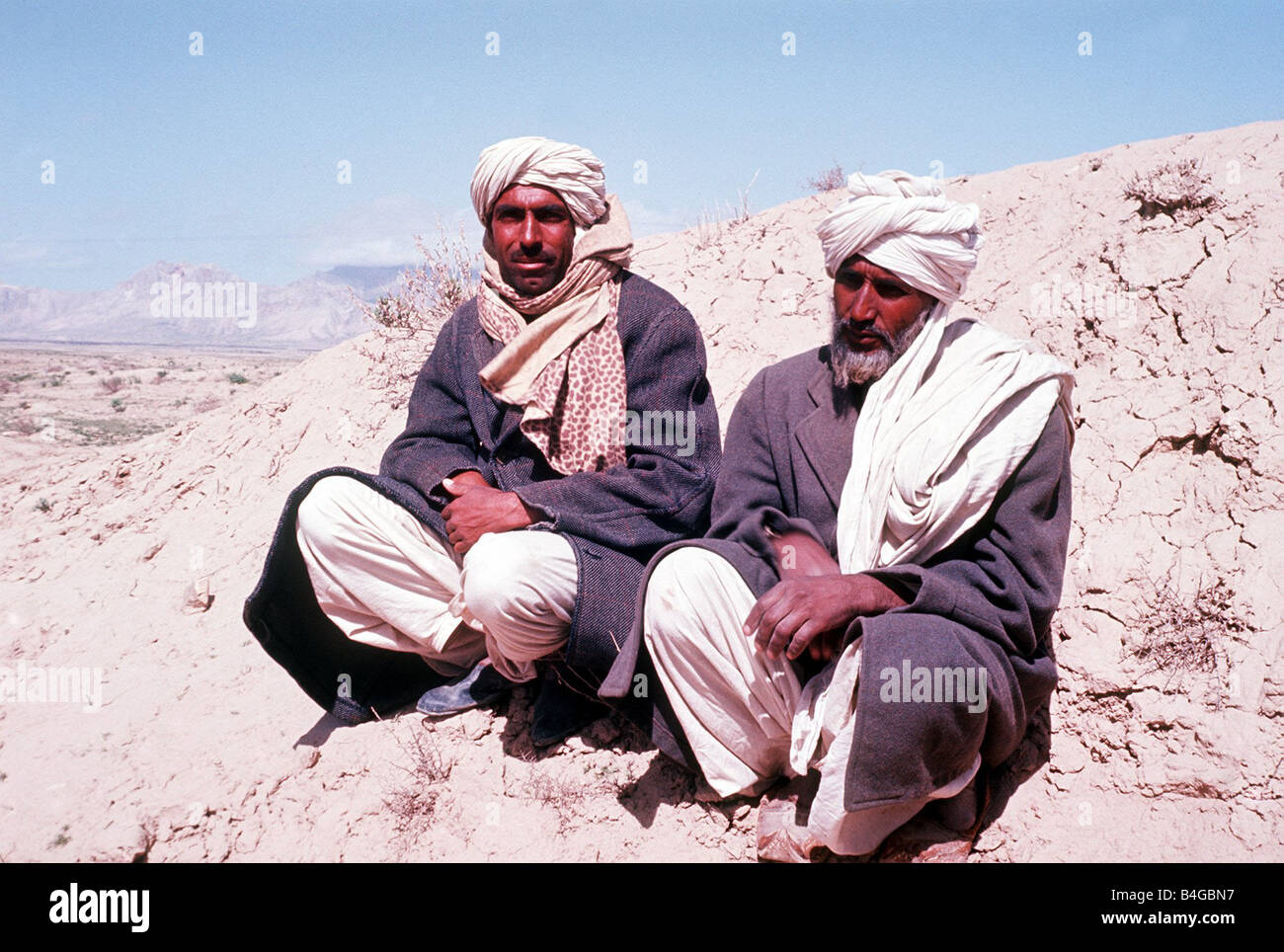 Afghan tribesmen hi-res stock photography and images - Alamy