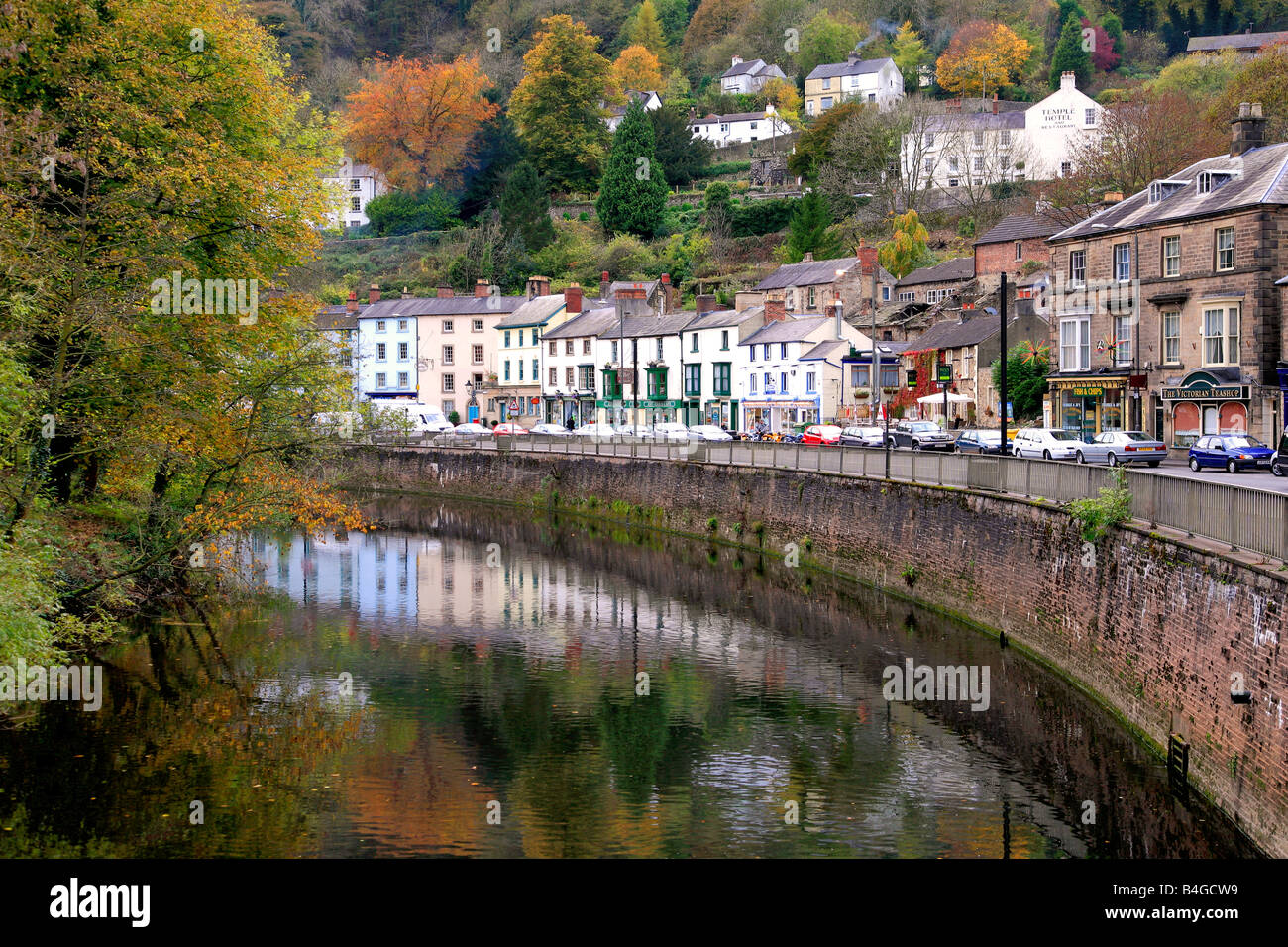 River Derwent Autumn Colours Matlock Bath Town Peak District National ...