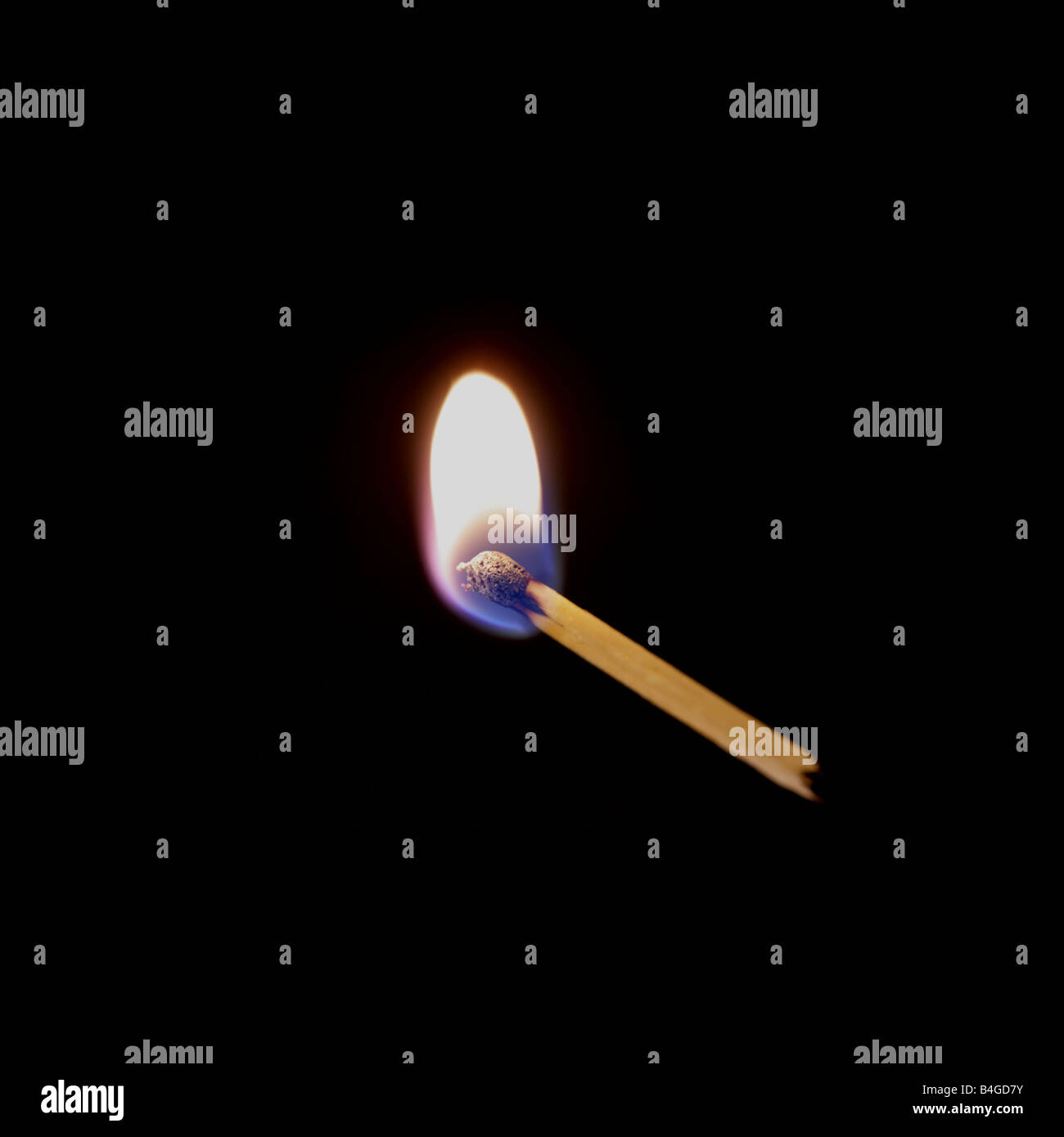 Lit match fuse hi-res stock photography and images - Alamy