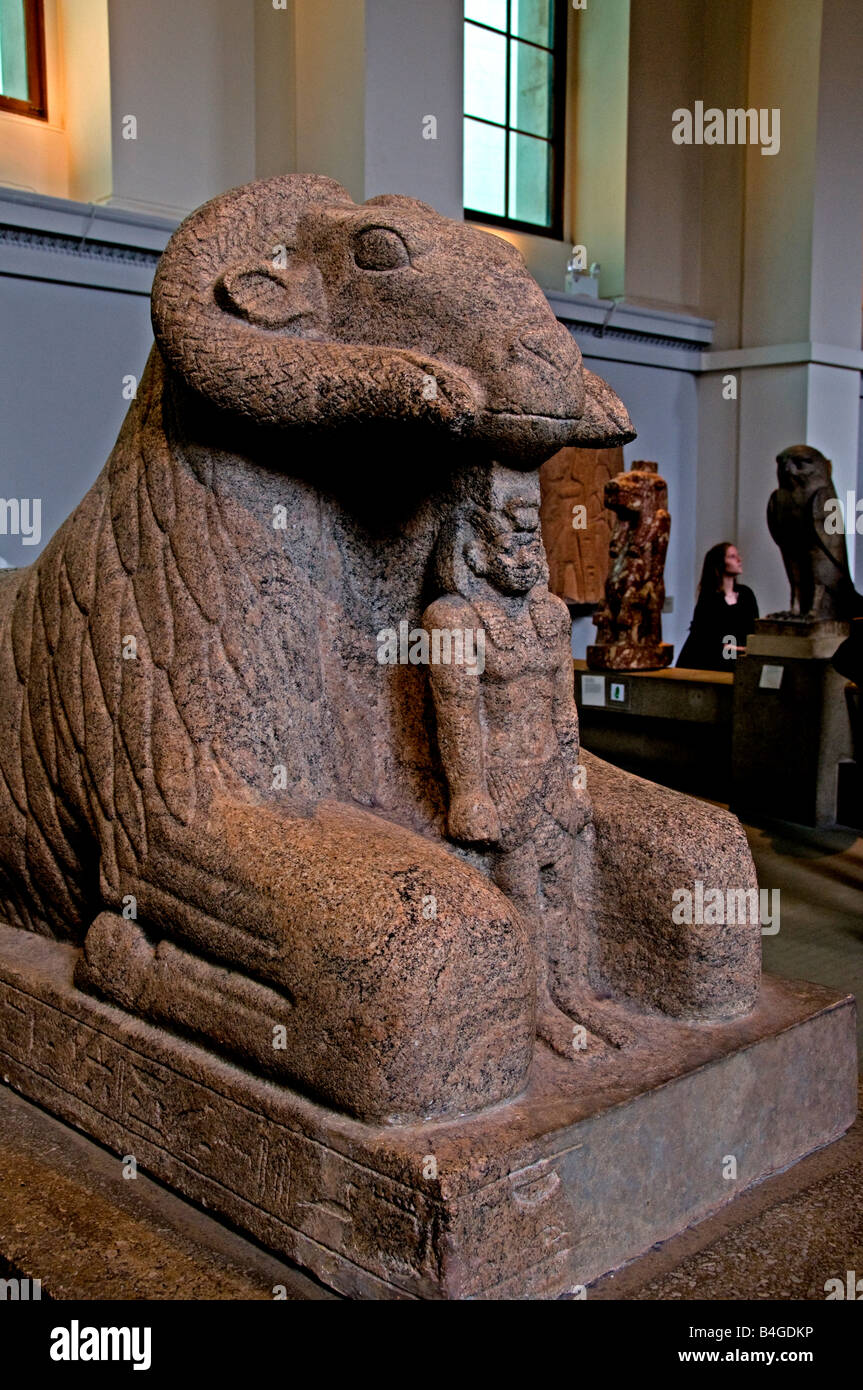 King taharqa ram hi-res stock photography and images - Alamy