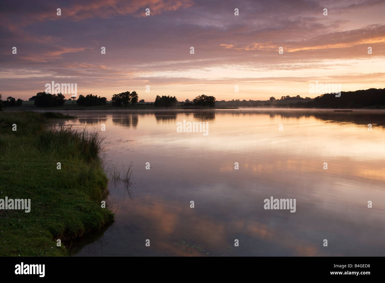 Sywell country park england hi-res stock photography and images - Alamy