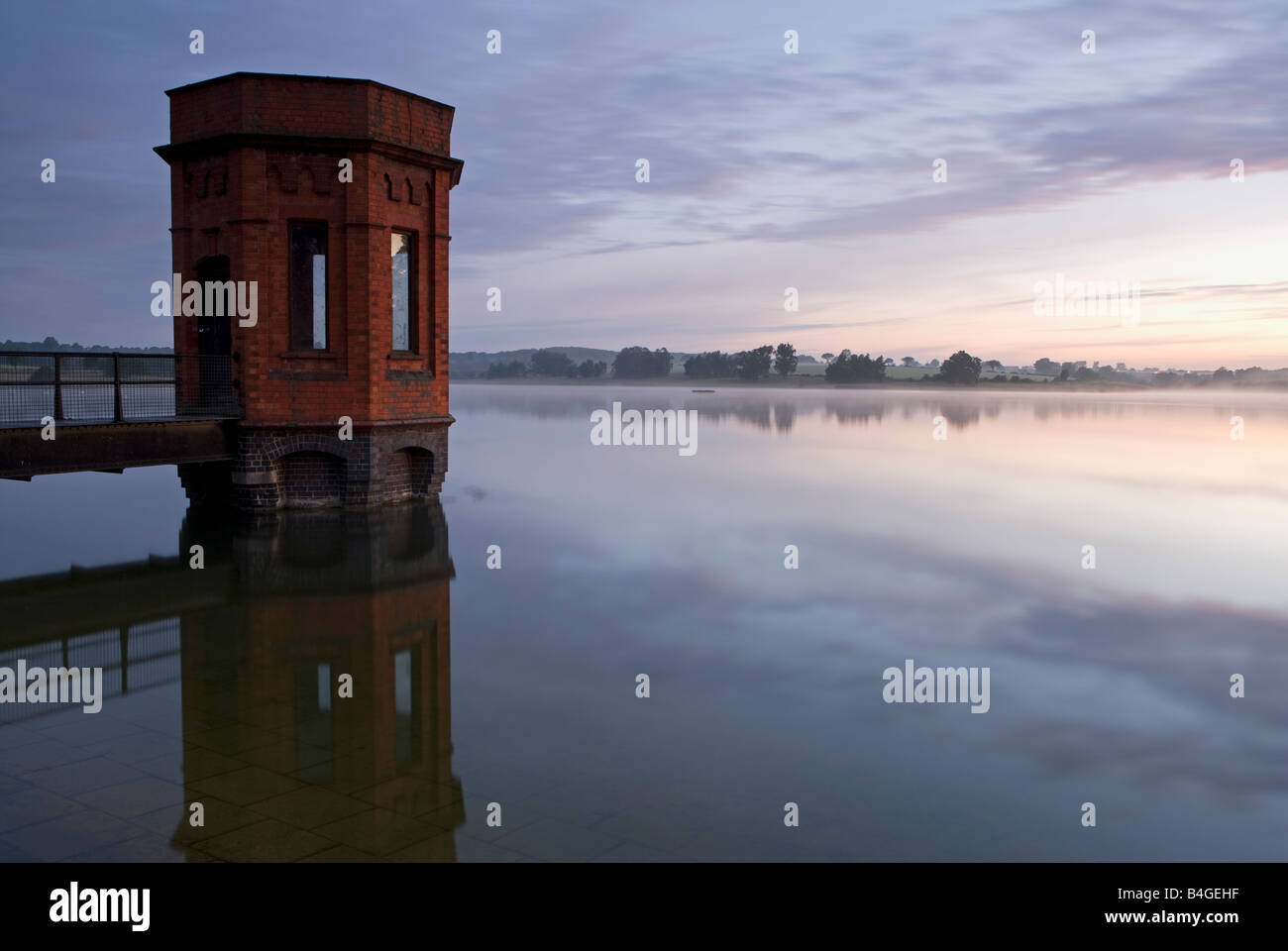 Water Tower at Dawn, Sywell Reservoir, Sywell, Northamptonshire ...