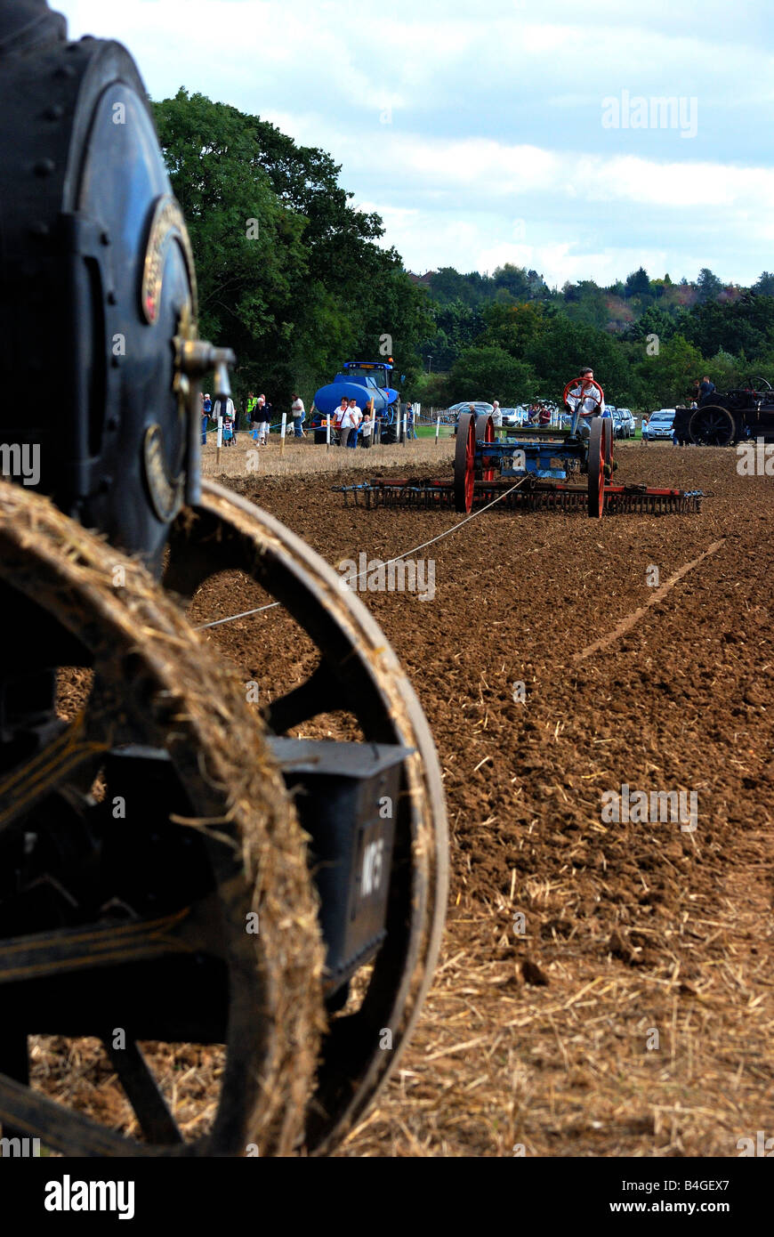 Steam ploughing engines hi-res stock photography and images - Alamy