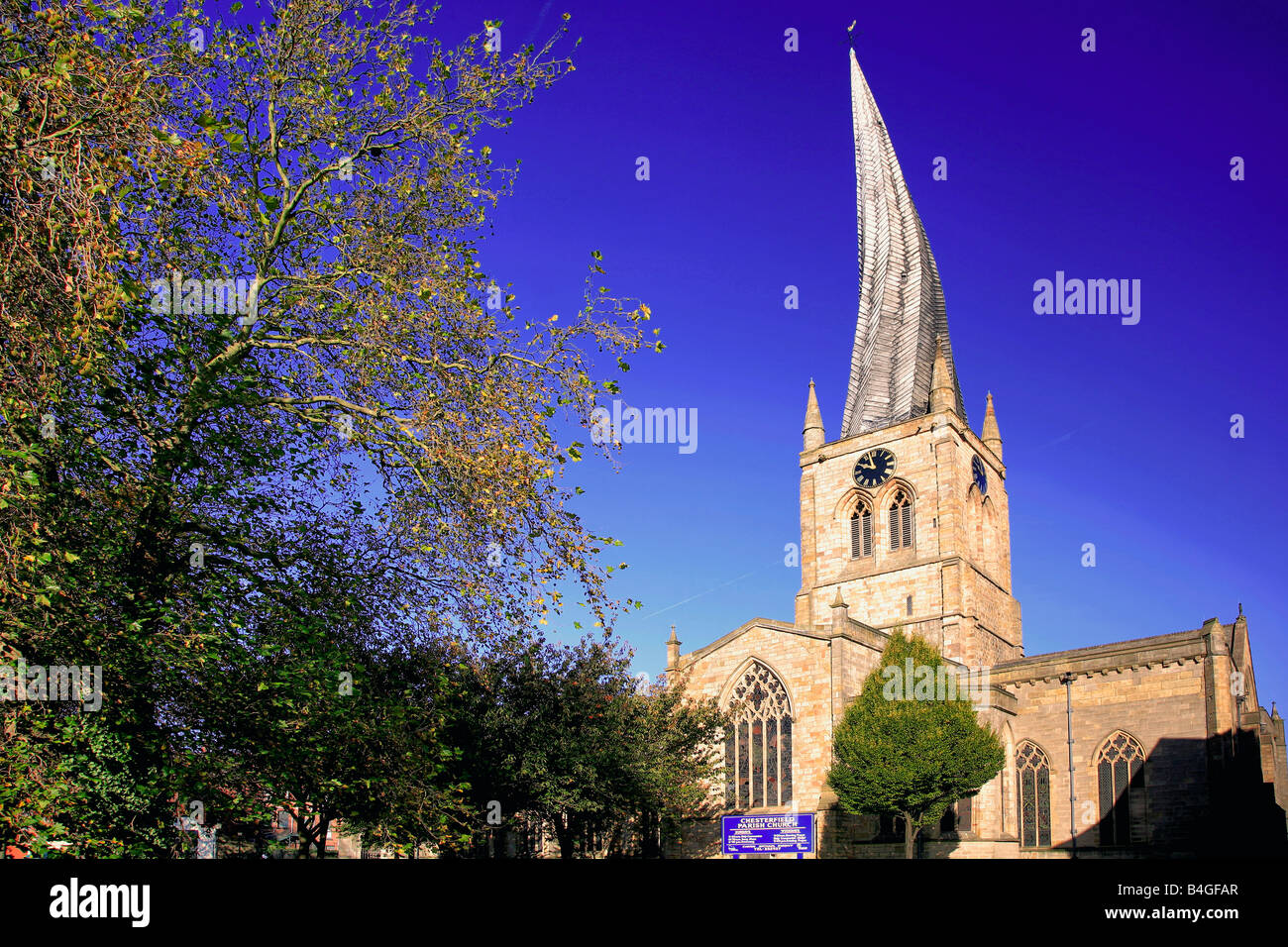 Crooked spire chesterfield hi-res stock photography and images - Alamy