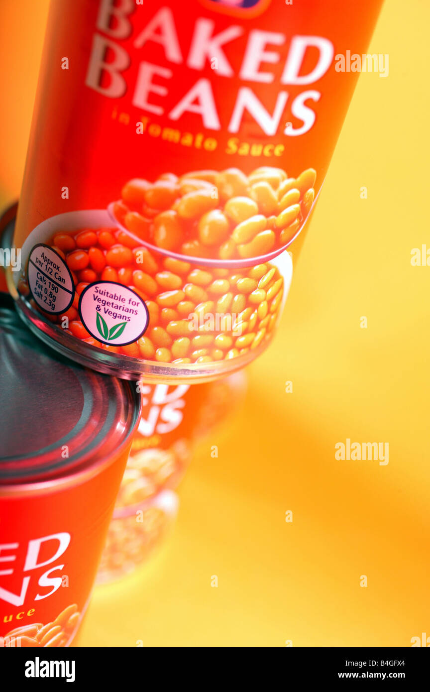 Tins of baked beans Stock Photo - Alamy