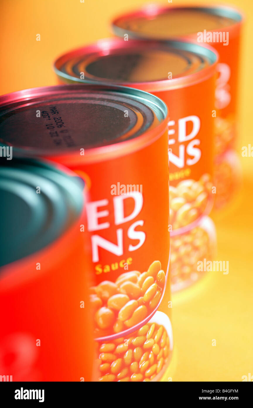 Tins of baked beans Stock Photo - Alamy