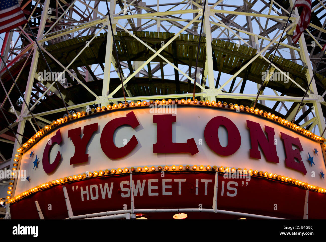 The cyclone roller coaster at coney island hi-res stock photography and ...