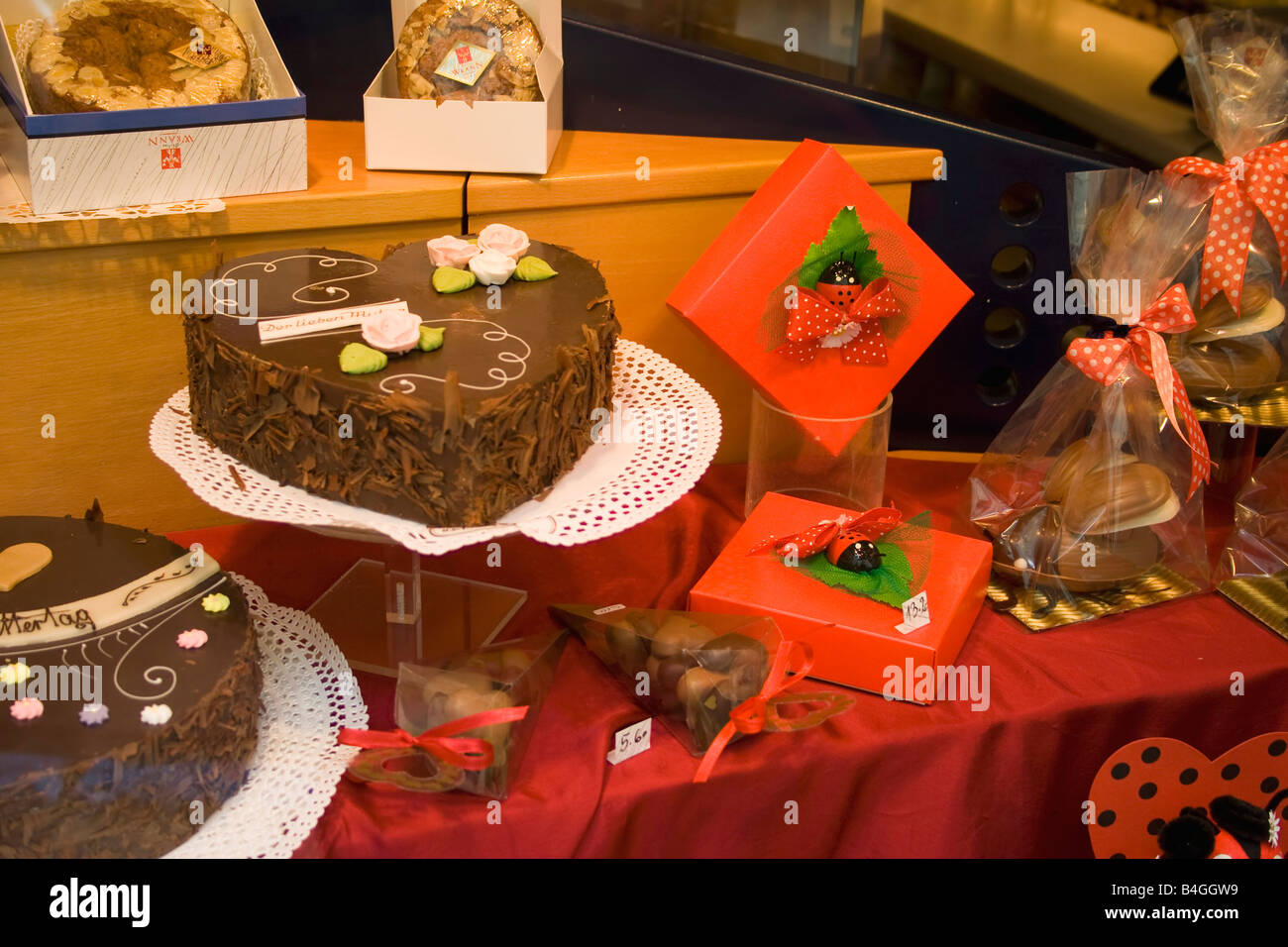 Sweets shop window Stock Photo - Alamy