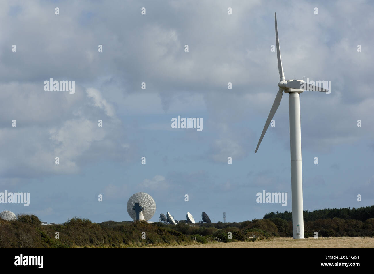 Wind farm cornwall hi-res stock photography and images - Alamy