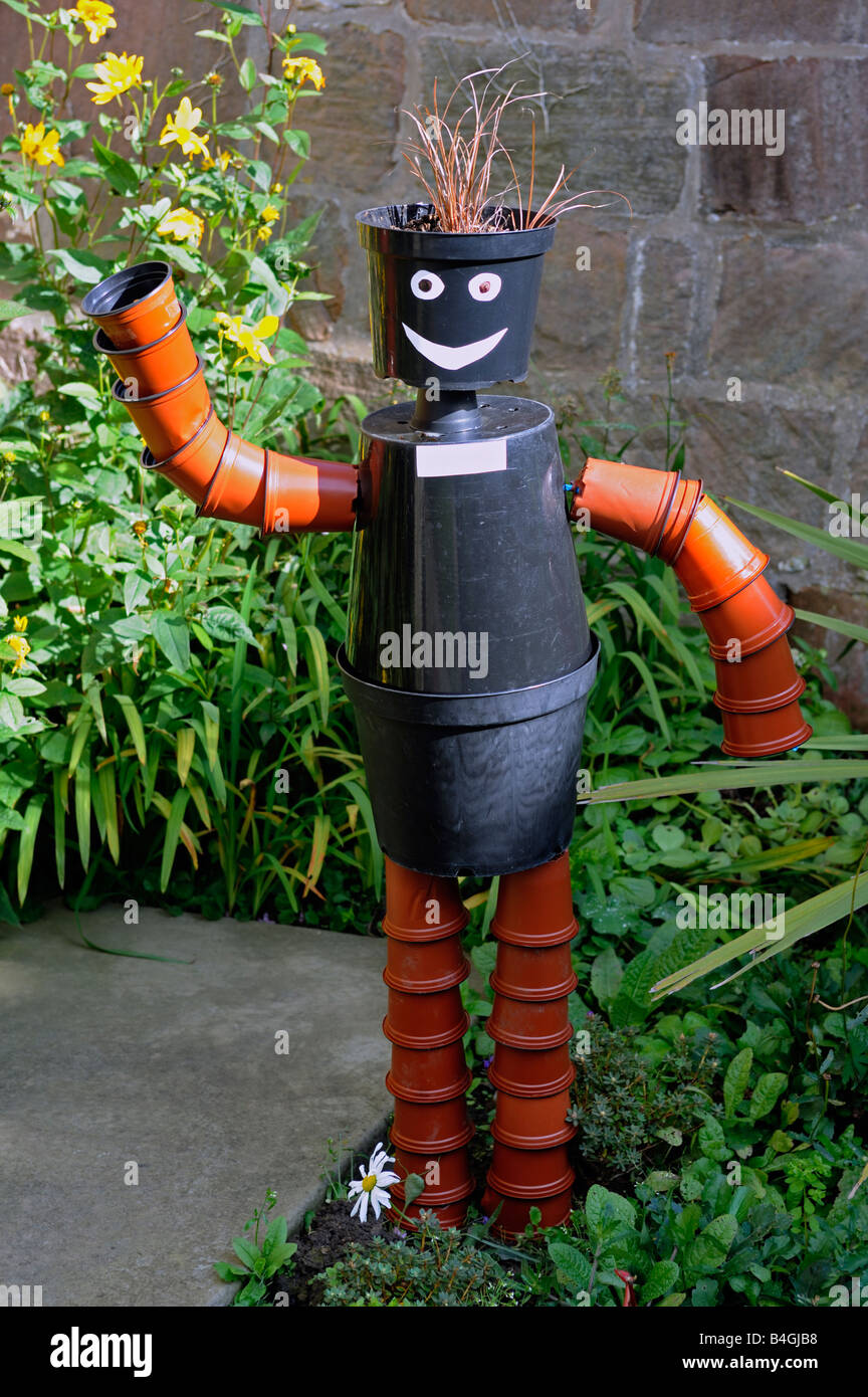 Plastic pots man hi-res stock photography and images - Alamy