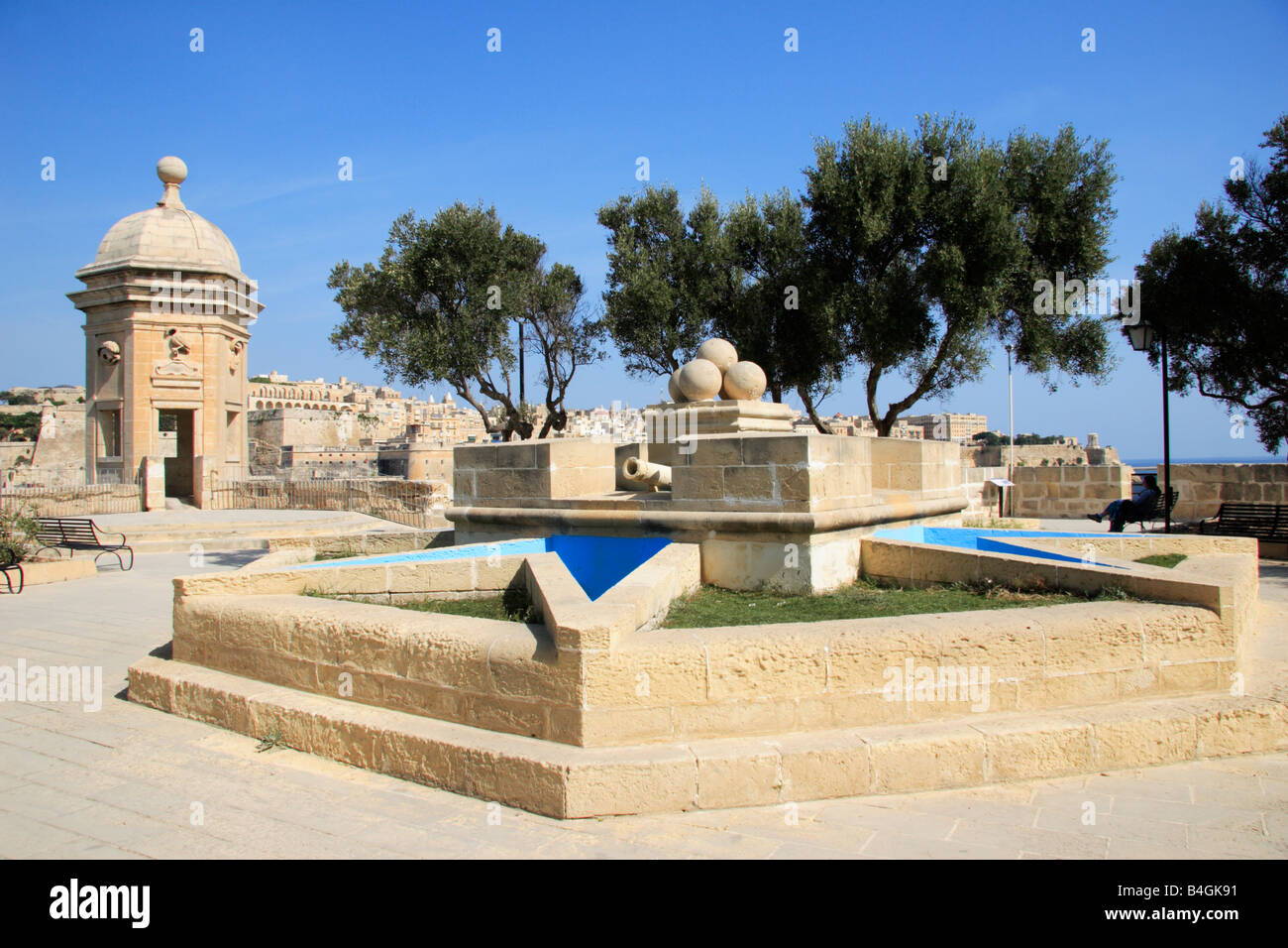 Gardjola garden hi-res stock photography and images - Alamy