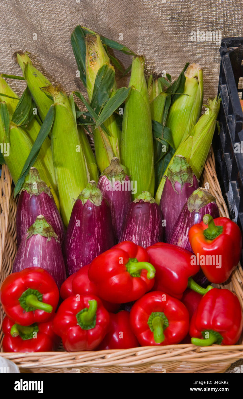 Fresh produce british isles hi-res stock photography and images - Alamy