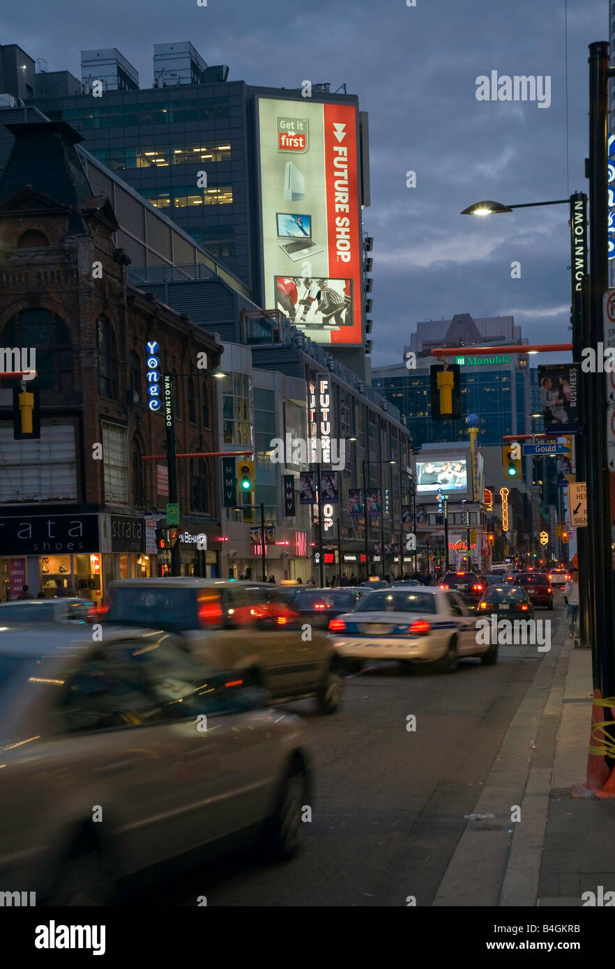 Yonge street busy hi-res stock photography and images - Alamy