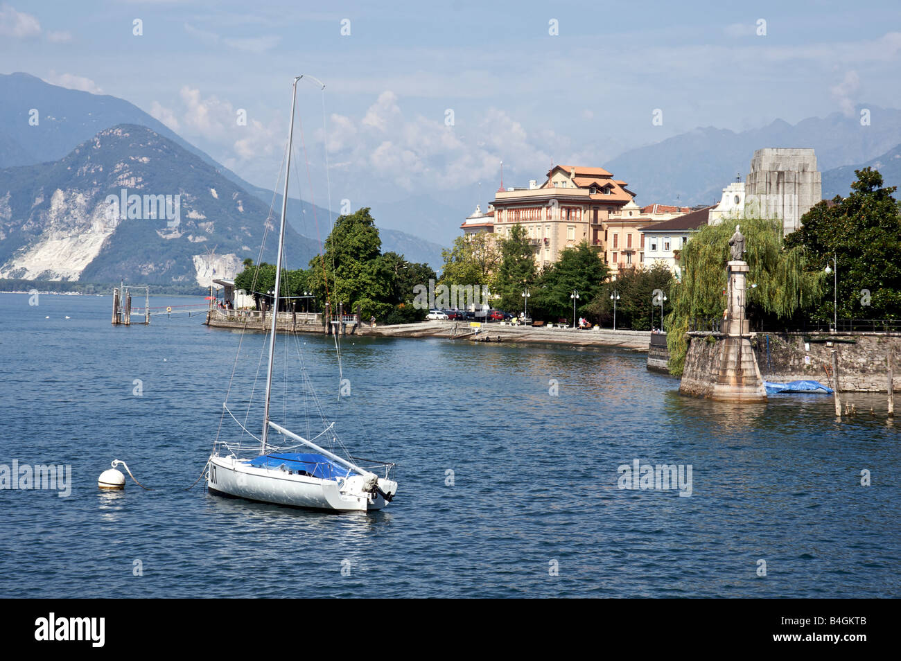 Pallanza view hi-res stock photography and images - Alamy