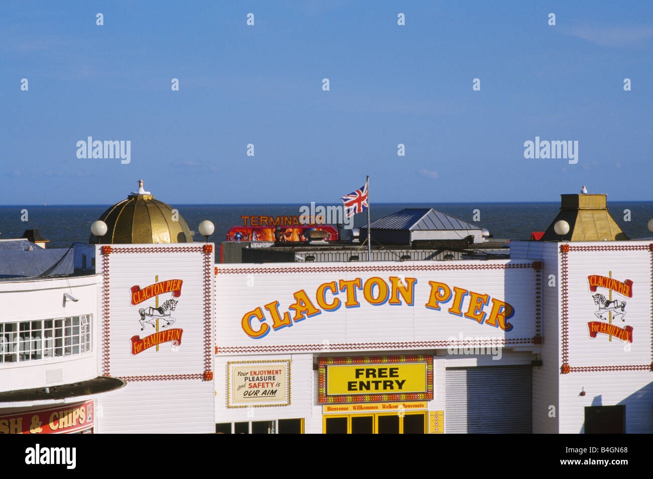 Entrance to Clacton pier in Essex Stock Photo - Alamy