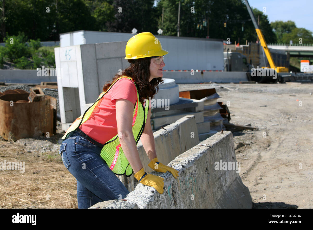 Lady working road construction site hi-res stock photography and images ...