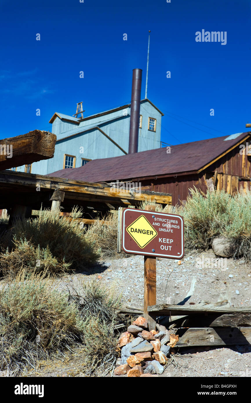 Warning signs keep people out of the Standard Mill area, Bodie State ...