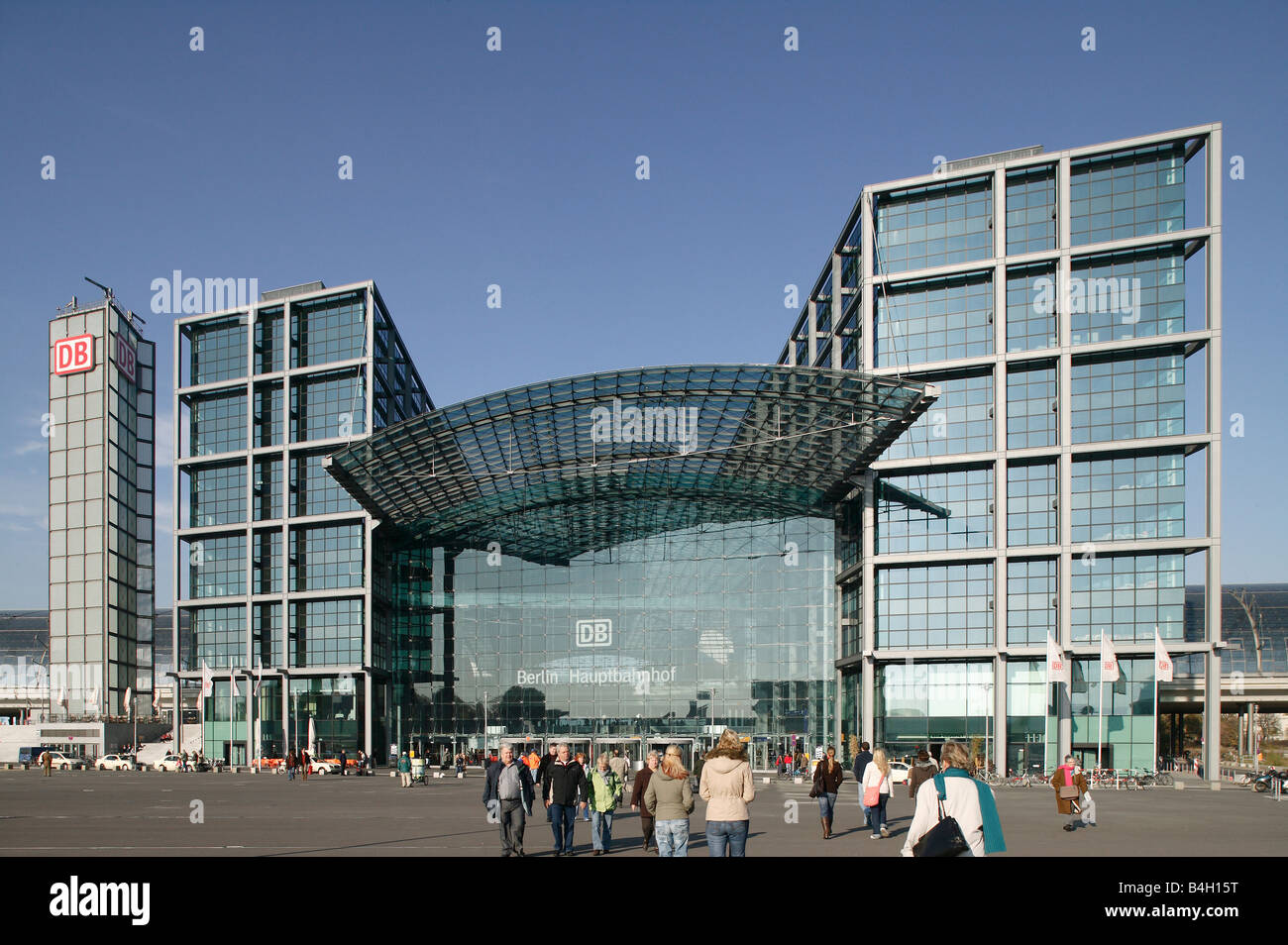 Central station in berlin hi-res stock photography and images - Alamy