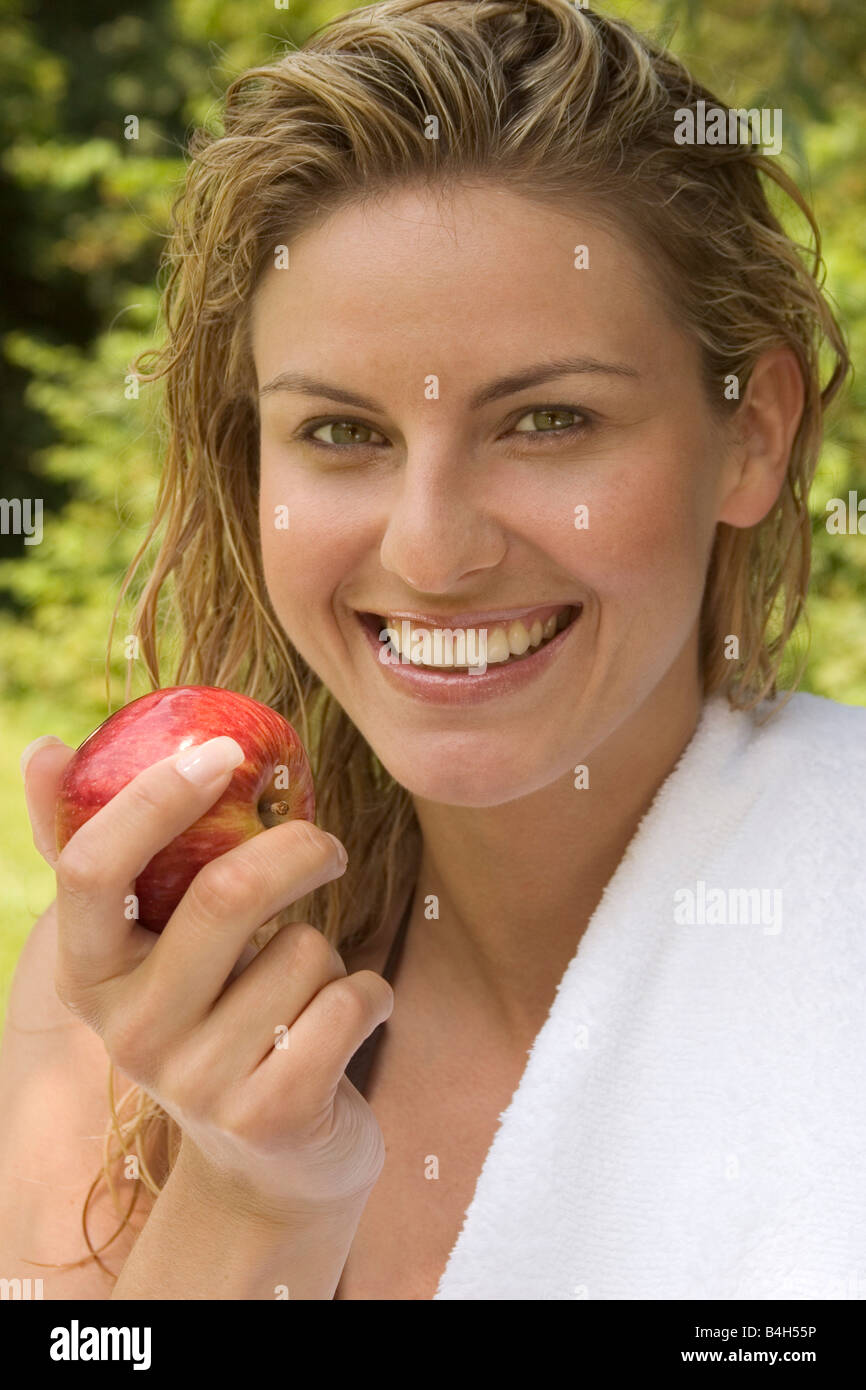 Woman only apple shape body hi-res stock photography and images - Alamy