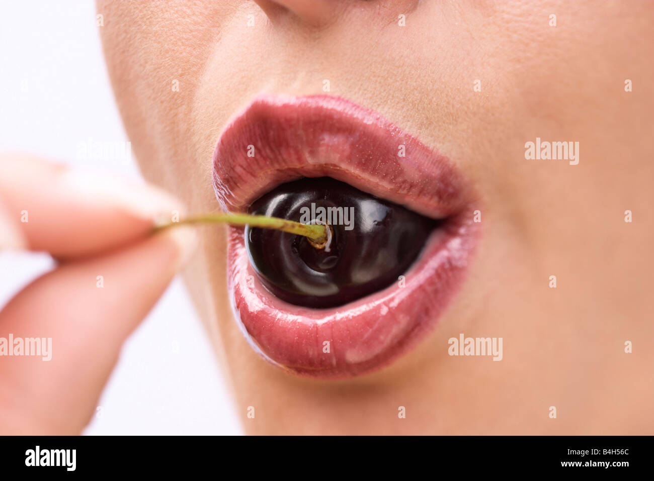 Woman s cosmetics hi-res stock photography and images - Alamy