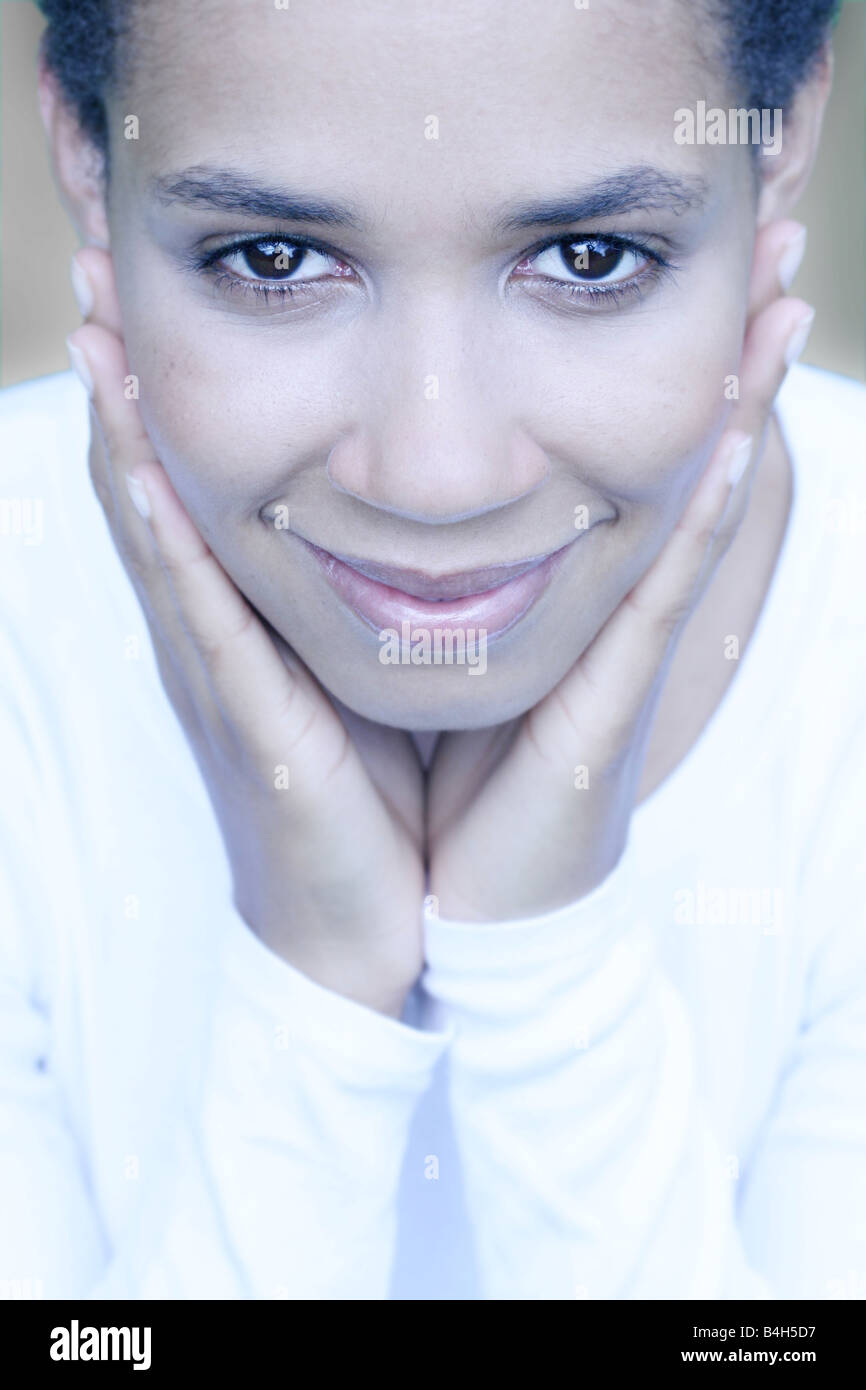 Portrait of woman smiling Stock Photo - Alamy