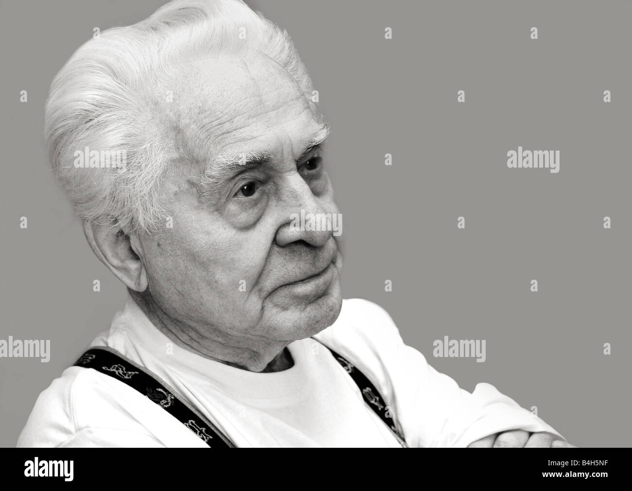 Sad old man Stock Photo - Alamy