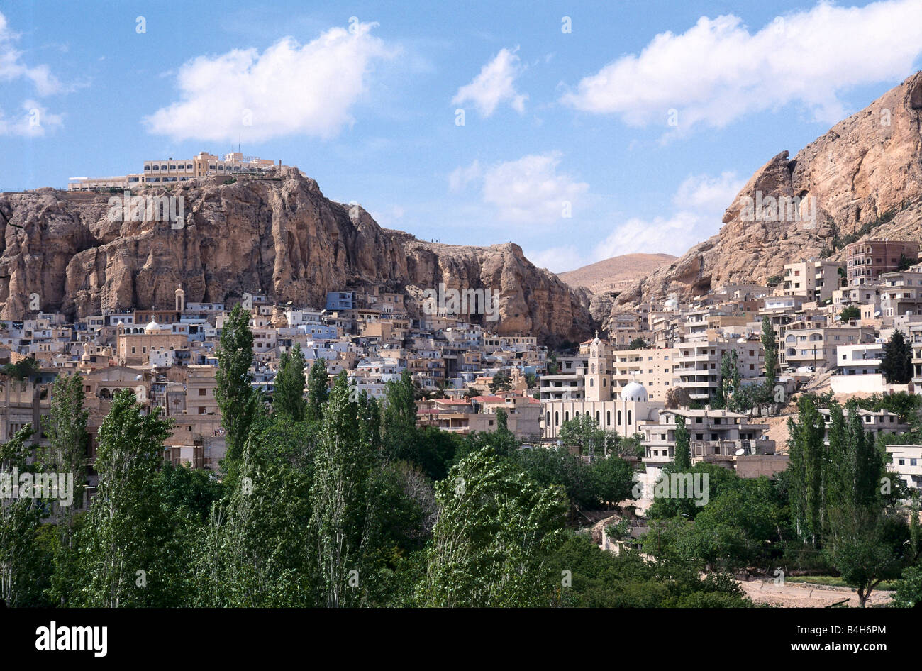 Village maalula syria hi-res stock photography and images - Alamy