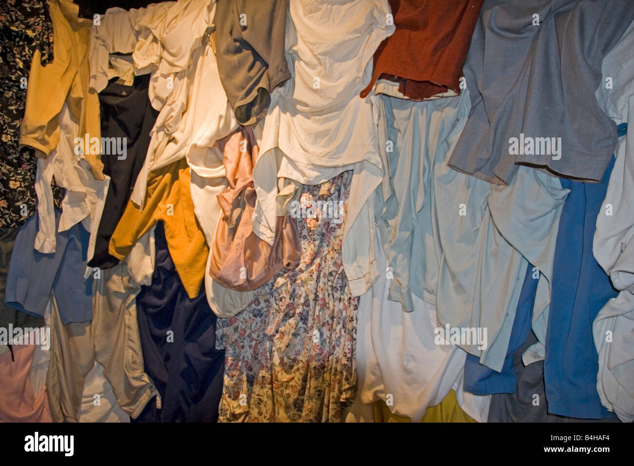 rags and tatters textile material for recycling and for the production ...