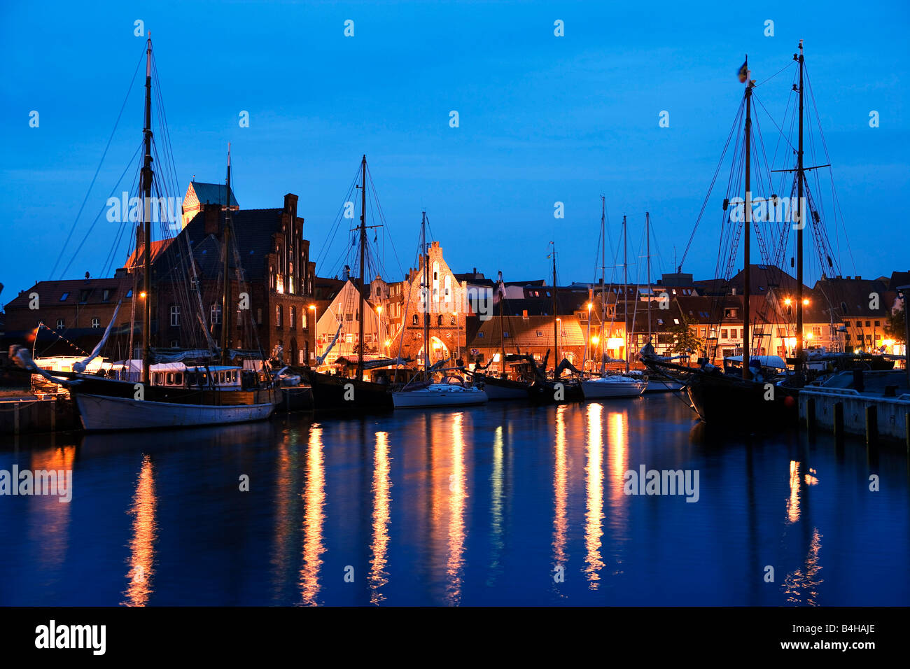 Boats at harbor at night, Wismar, Mecklenburg-West Pomerania, Germany ...