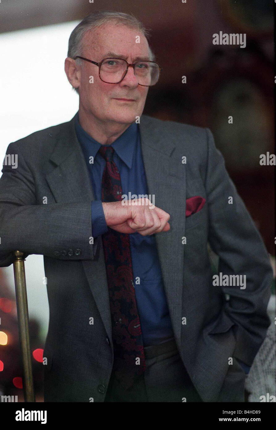 Edward woodward actor hi-res stock photography and images - Alamy