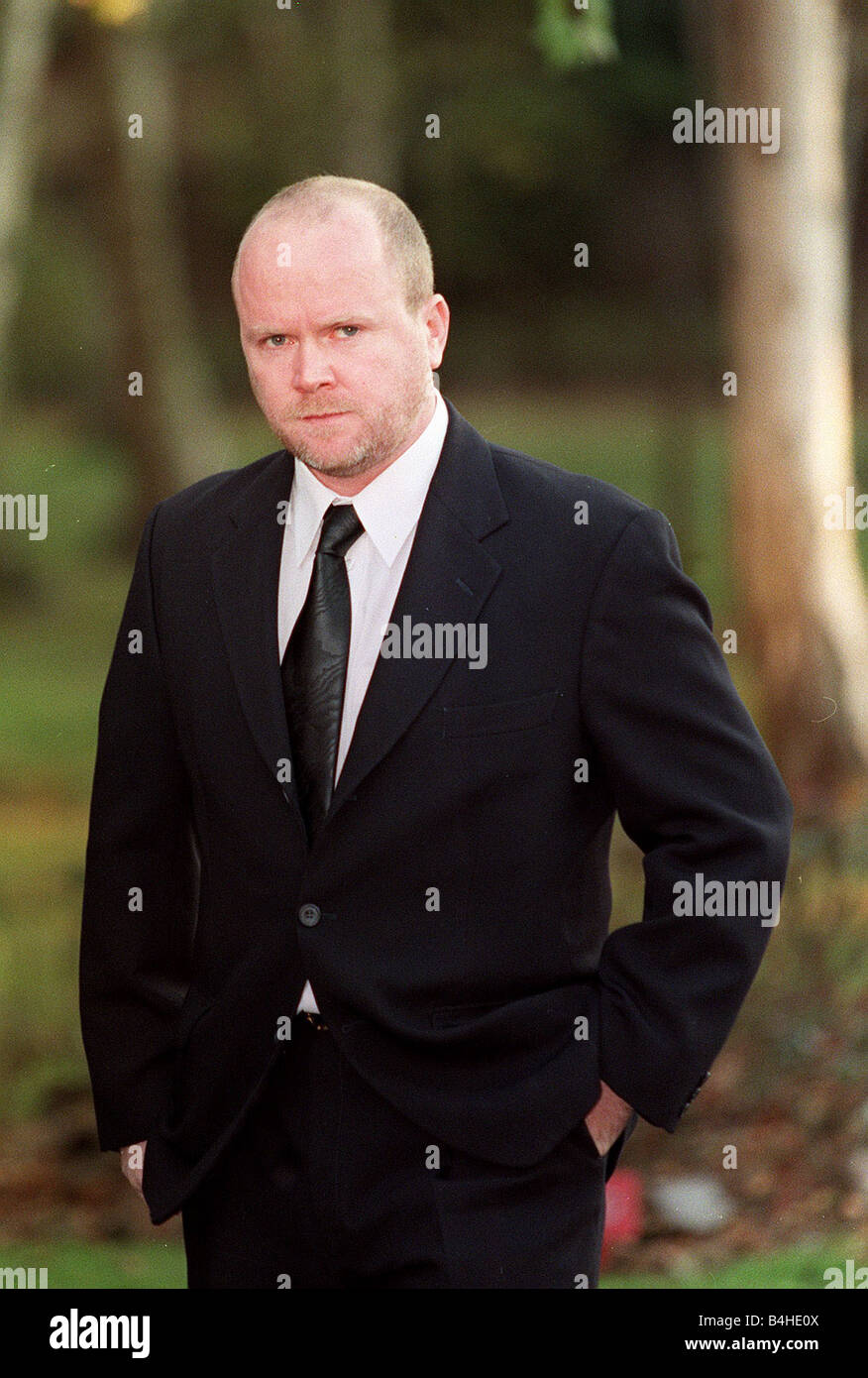 Steve McFadden actor at funeral of Ron Tarr October 1997 Eastenders ...