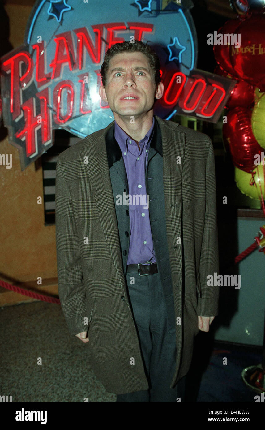 Lee Eans Comedian Actor April 98 At Planet Hollwood after seeing the ...