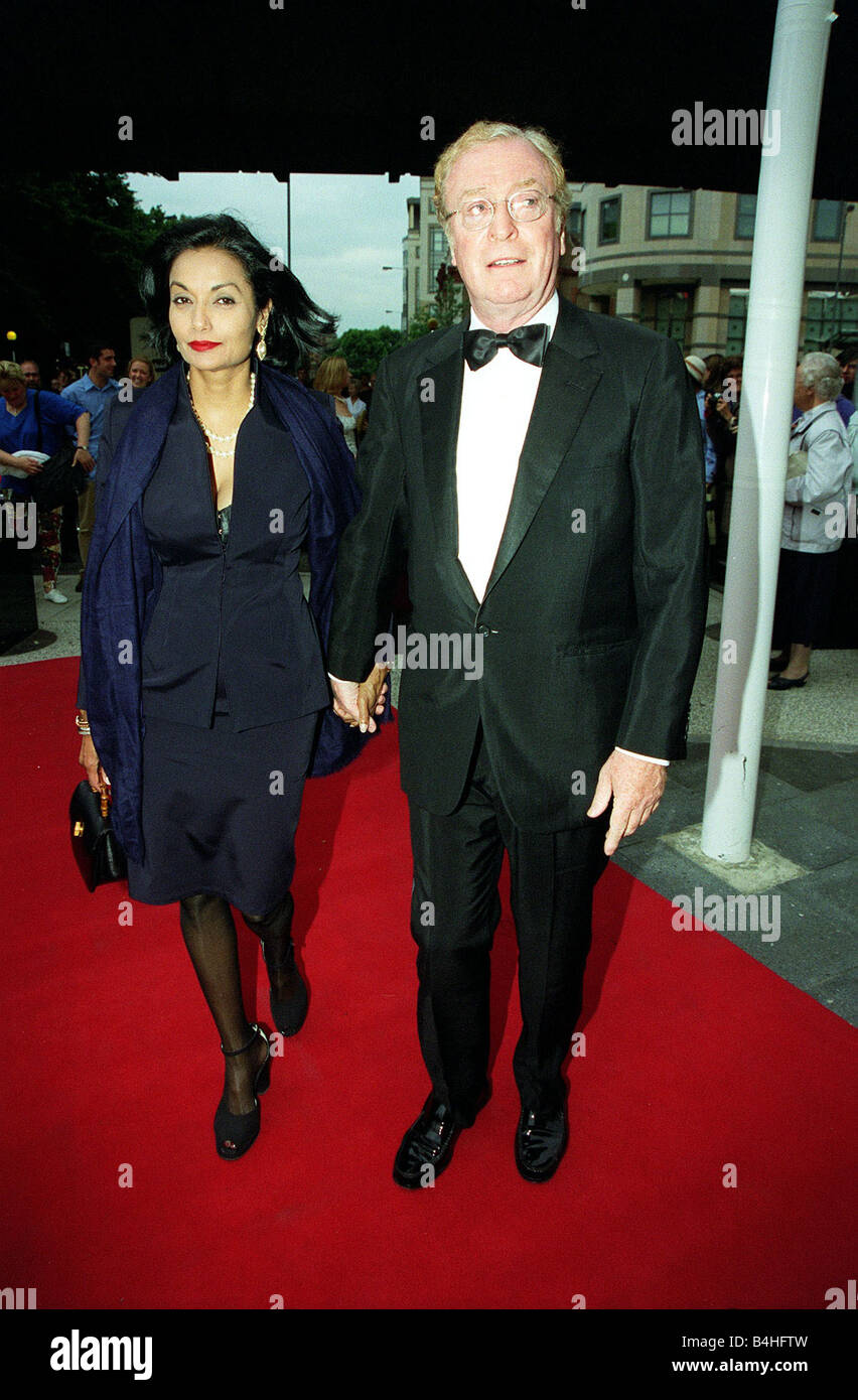 Michael Cane Actor July 98 Arriving for premiere of Doctor Doolittle at ...