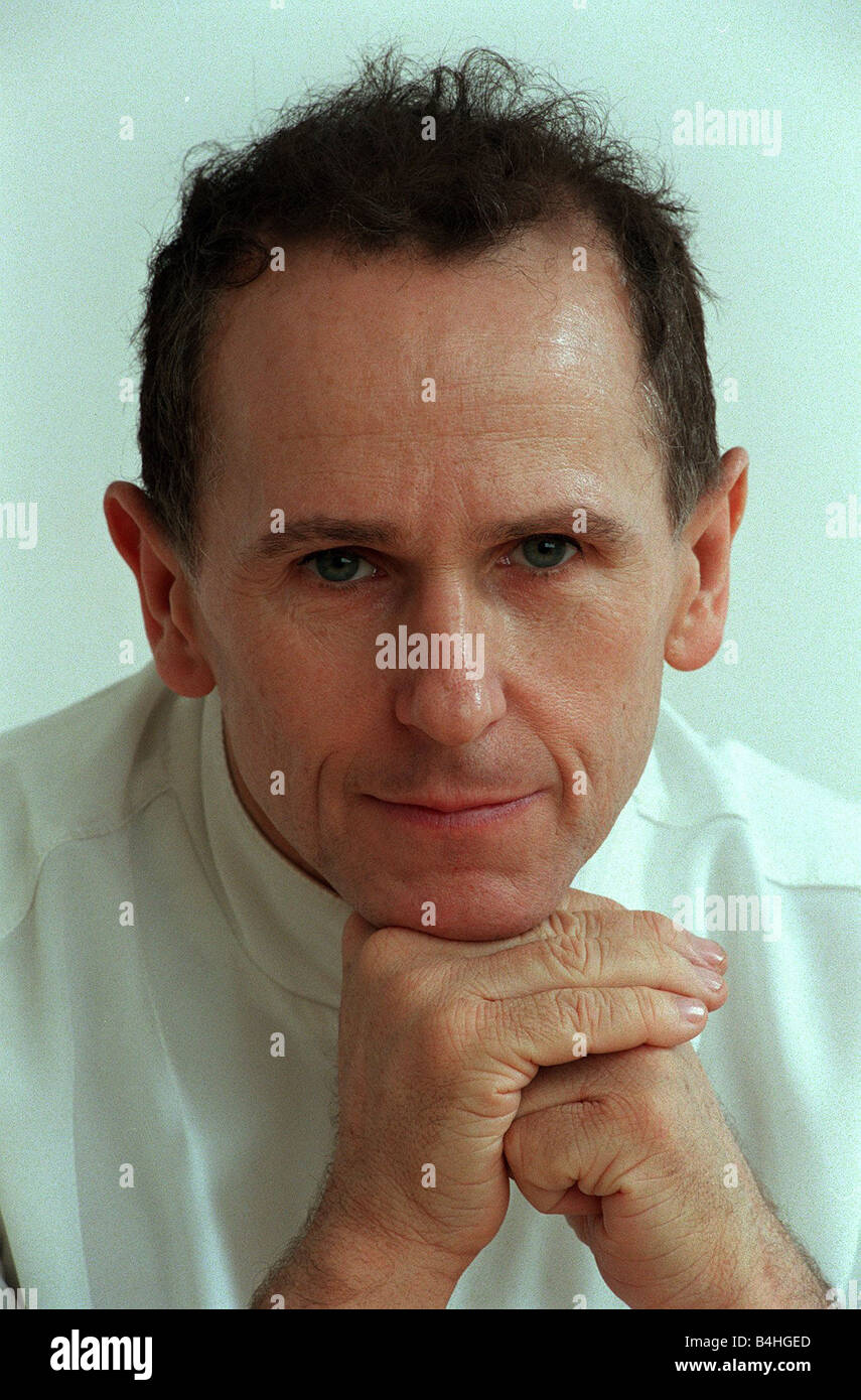 Wayne Sleep Dancer Actor September 98 Stock Photo - Alamy