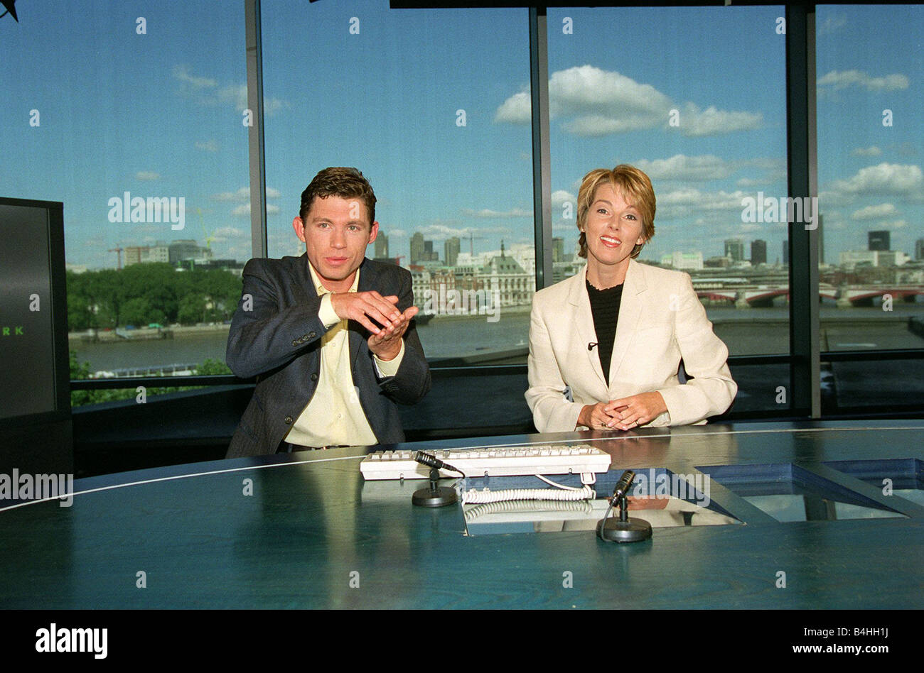 Lee Evans Comedian Actor October 98 At the LWT Studio s in London with ...