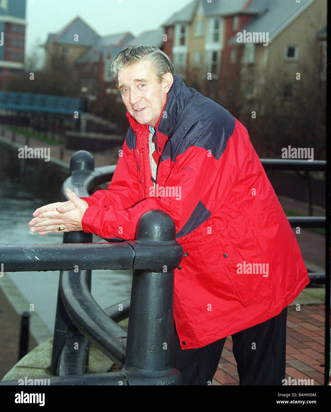 Bryan Mosley Actor December 98 Who plays Alf Roberts in Coronation ...
